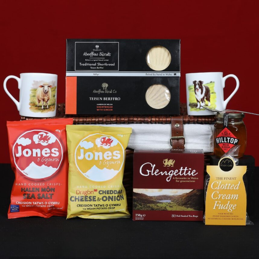Welsh Hamper - The Farmer's Tea Time Brew Hamper Food & Drink Gift Set ...